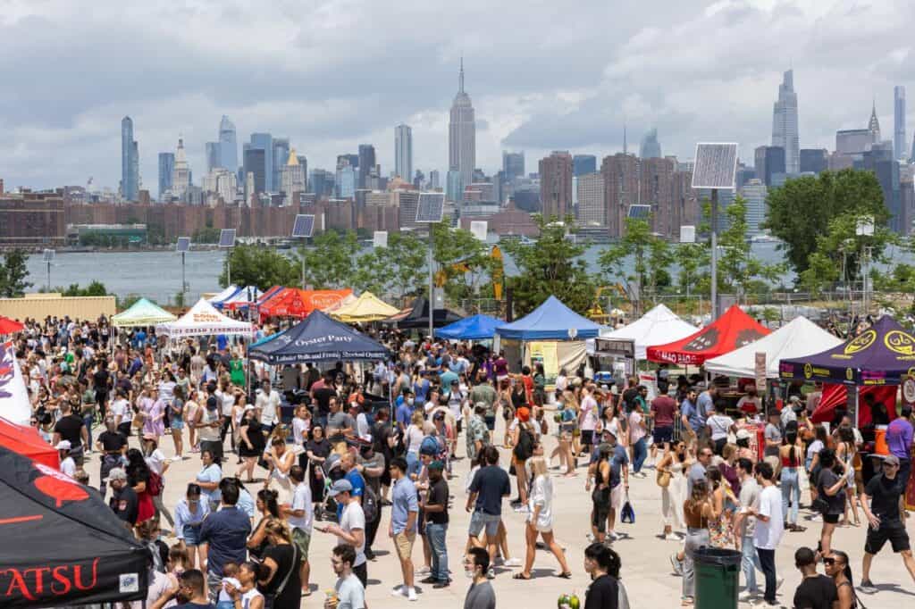 Smorgasburg street food festival returns to New York - NYC-MAP.COM