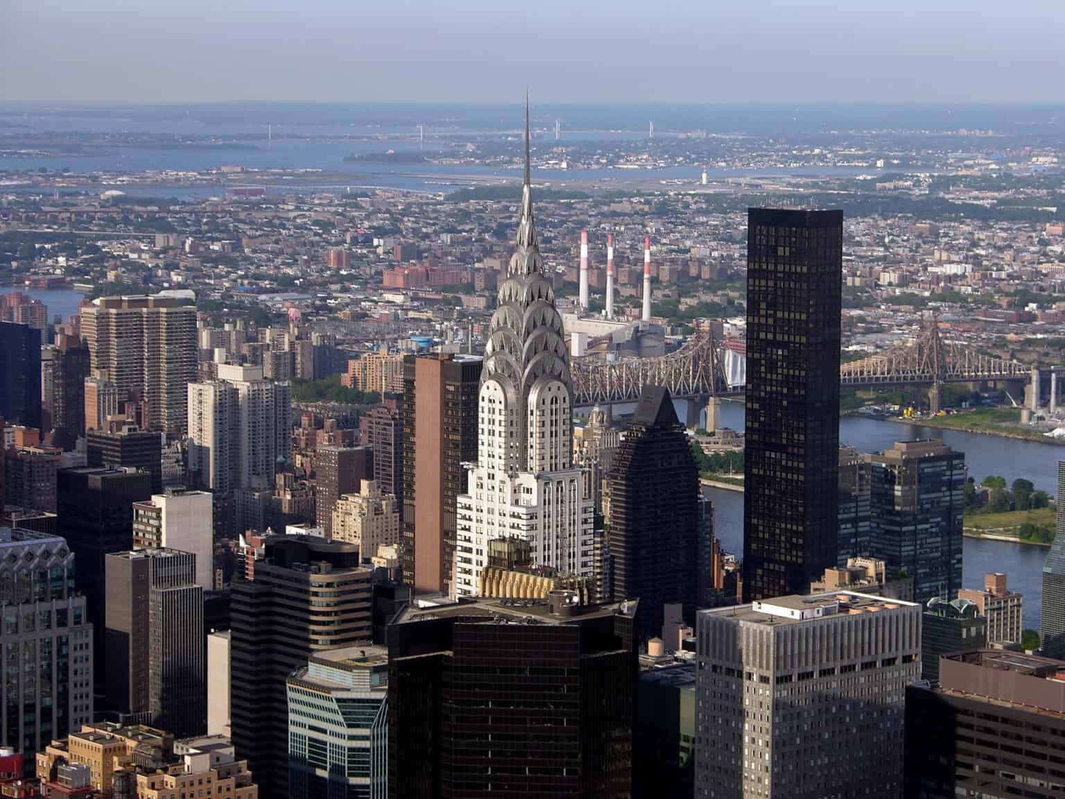 New Yorkers’ Favorite Skyscraper — The Chrysler Building - NYC-MAP.COM