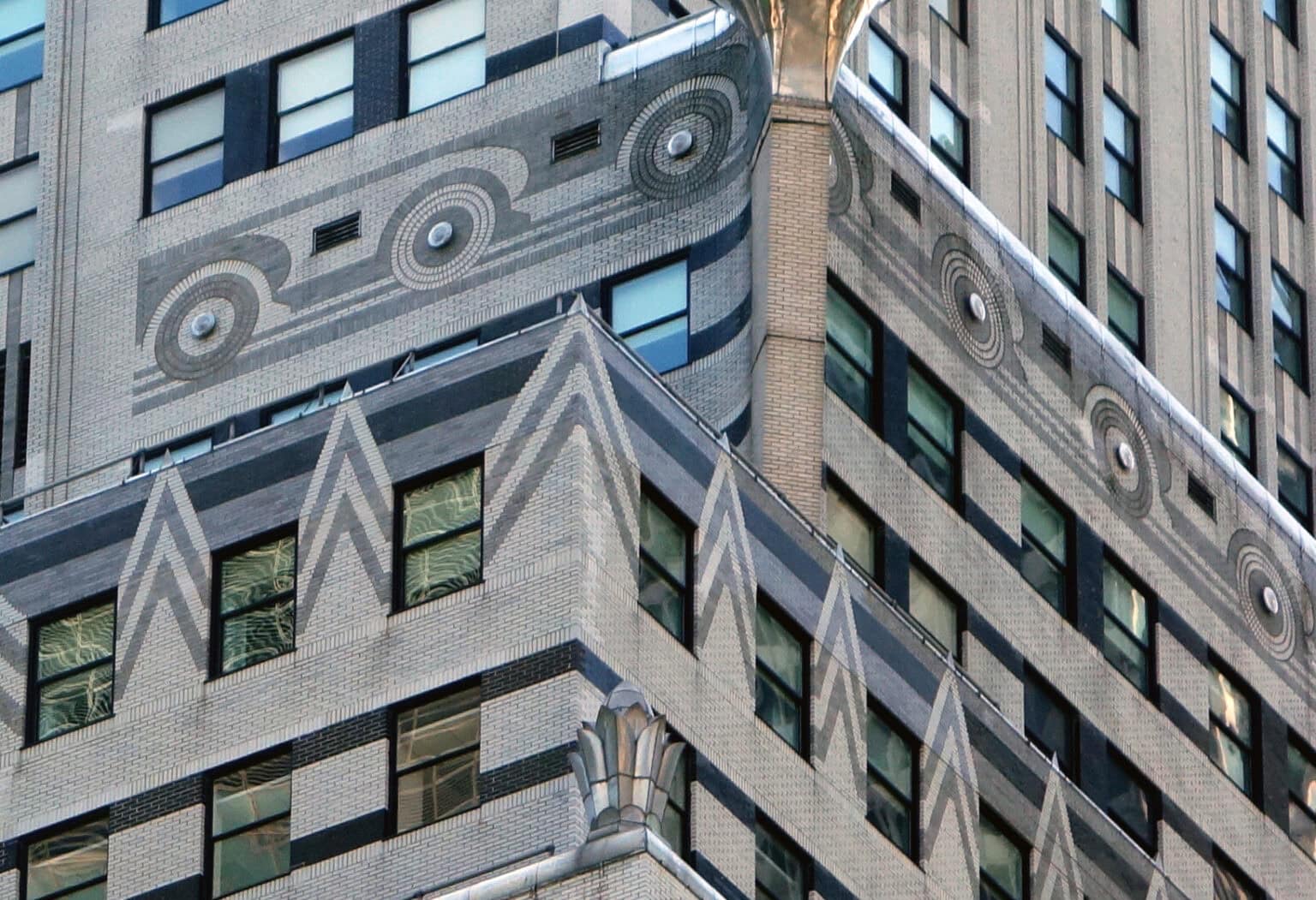 New Yorkers’ Favorite Skyscraper — The Chrysler Building - NYC-MAP.COM